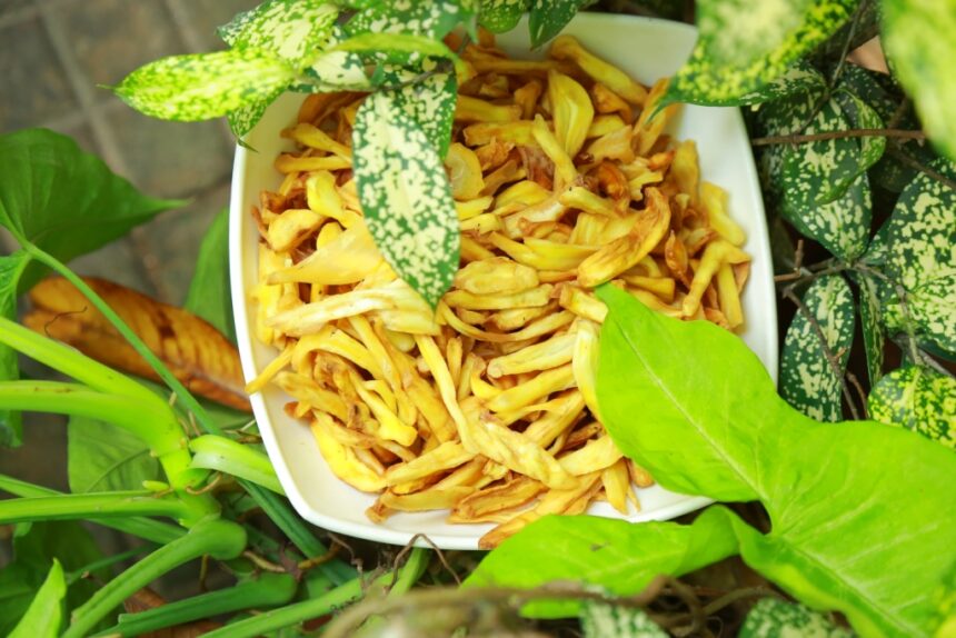 Yellow Chips – Ethnic tastes of Kerala